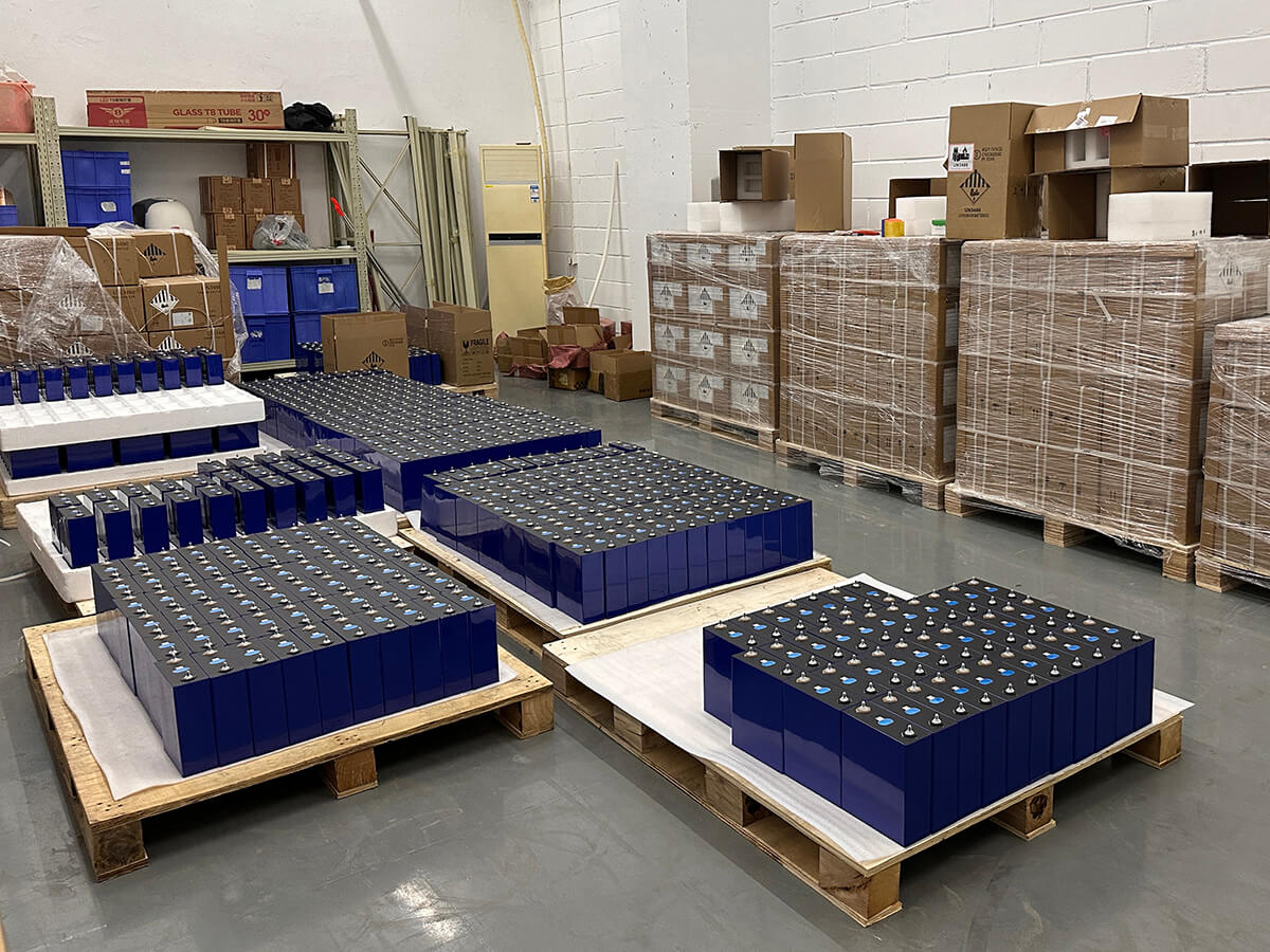 CATL 230Ah 228Ah 3,2V Lifepo4 Prismatische Lithiumbatteriezellen für ...